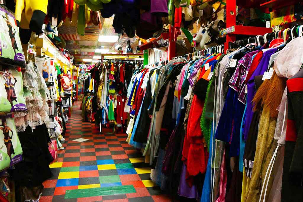 How To Pick Your Halloween Costume As An Adult In 2022